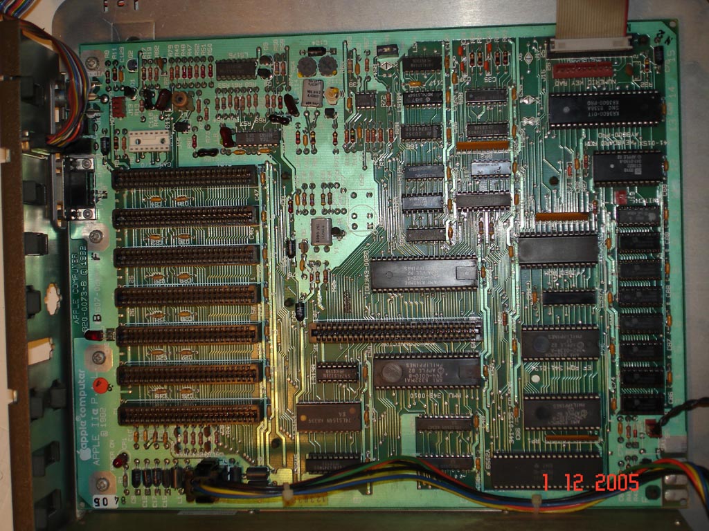 Apple IIe Motherboard Applefritter Apple IIe Motherboard Applefritter